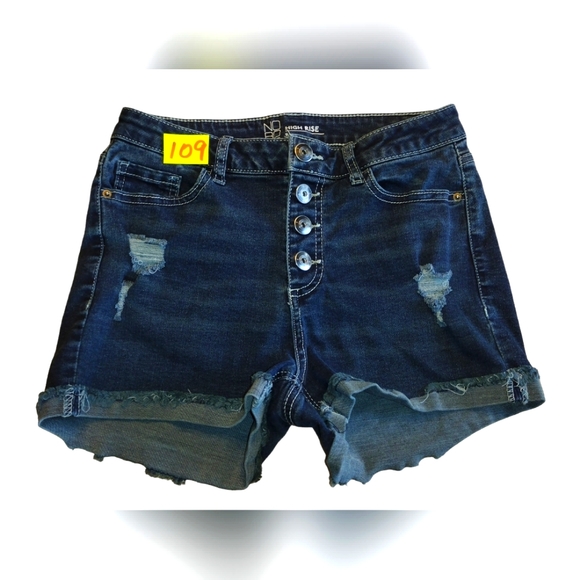 No Boundaries | Shorts | No Boundaries High Rise Ripped Jean Shorts ...